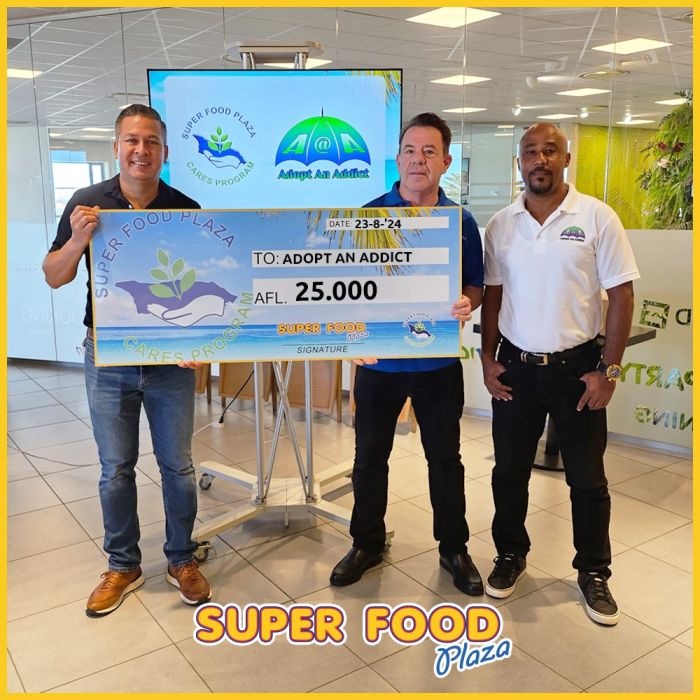 Super Food Plaza - Shopping center Aruba